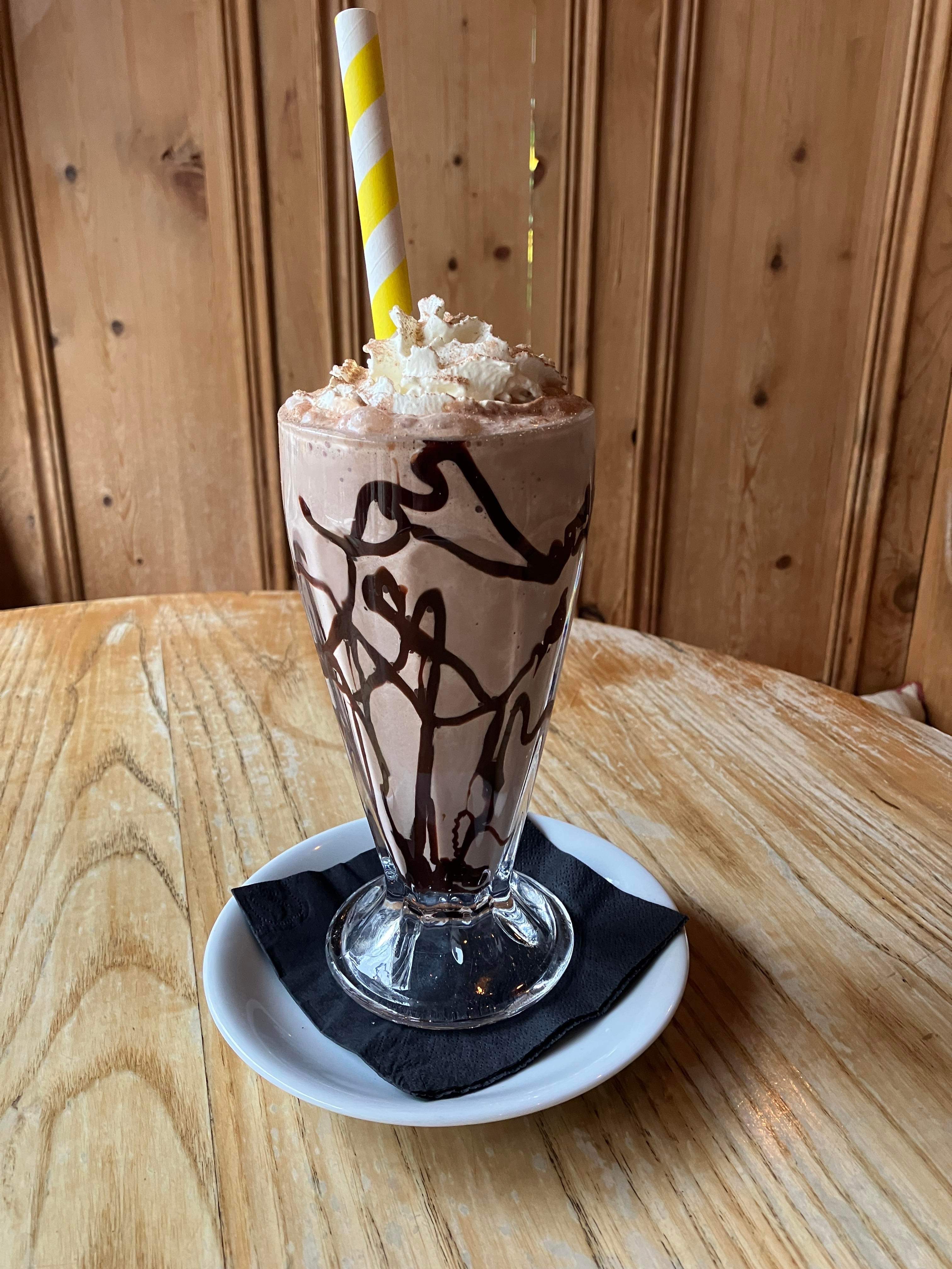 Dining In – THE BIRDCAGE